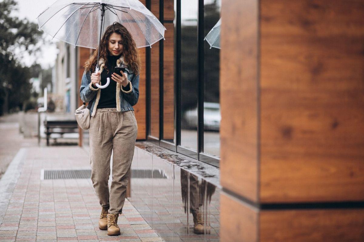 5 Warna Outfit yang Cocok untuk Cool Undertone Bikin Kulit Cerah